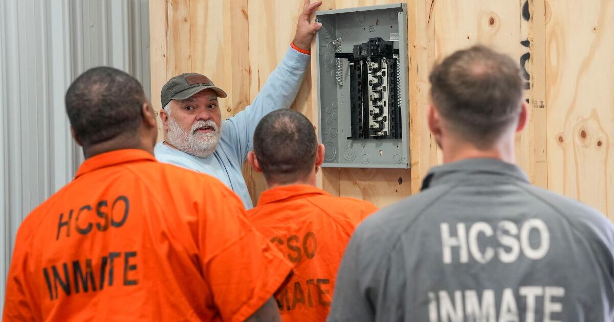 Sheriff announces addition of vocational training to HCSO's Re-Entry ...