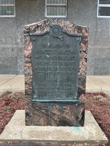 Dwight Williamson: Aracoma monument should stand forever | Opinion ...