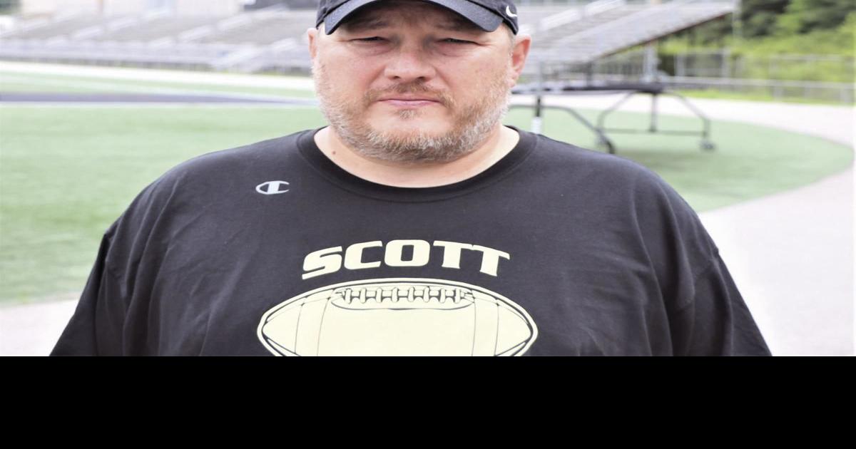 Elkins resigns as Scott High football coach | News | loganbanner.com