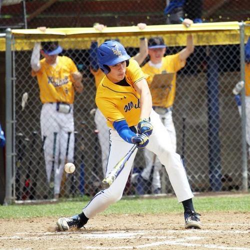 PHOTOS: Logan baseball senior night | Photos | loganbanner.com
