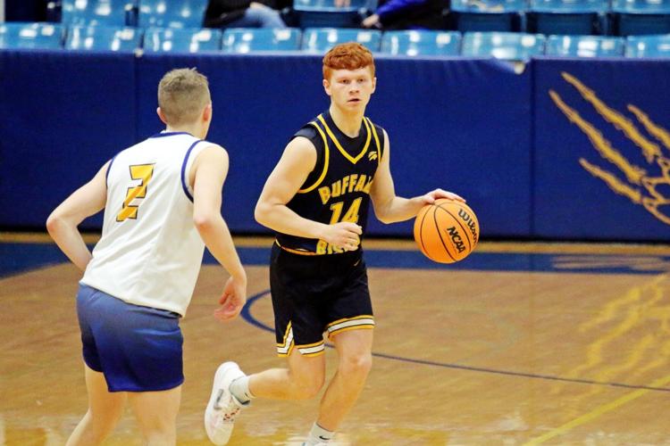 Logan in scrimmage action versus Buffalo | Sports | loganbanner.com