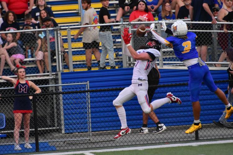 Logan football hosts county rival Man | Sports | loganbanner.com