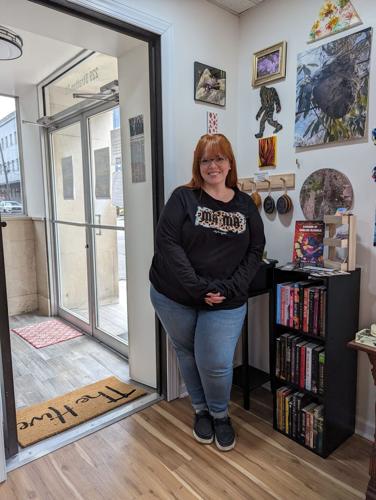 Maple Grove Books expands to Logan | News | loganbanner.com