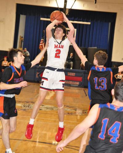 Top-ranked Man opens season with win over Tolsia | Sports | loganbanner.com