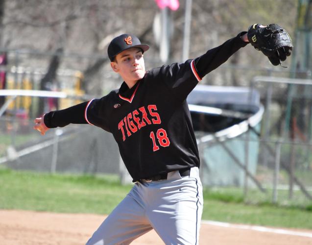 Photos: McDonald's Wooden Bat Classic | Photos | loganbanner.com