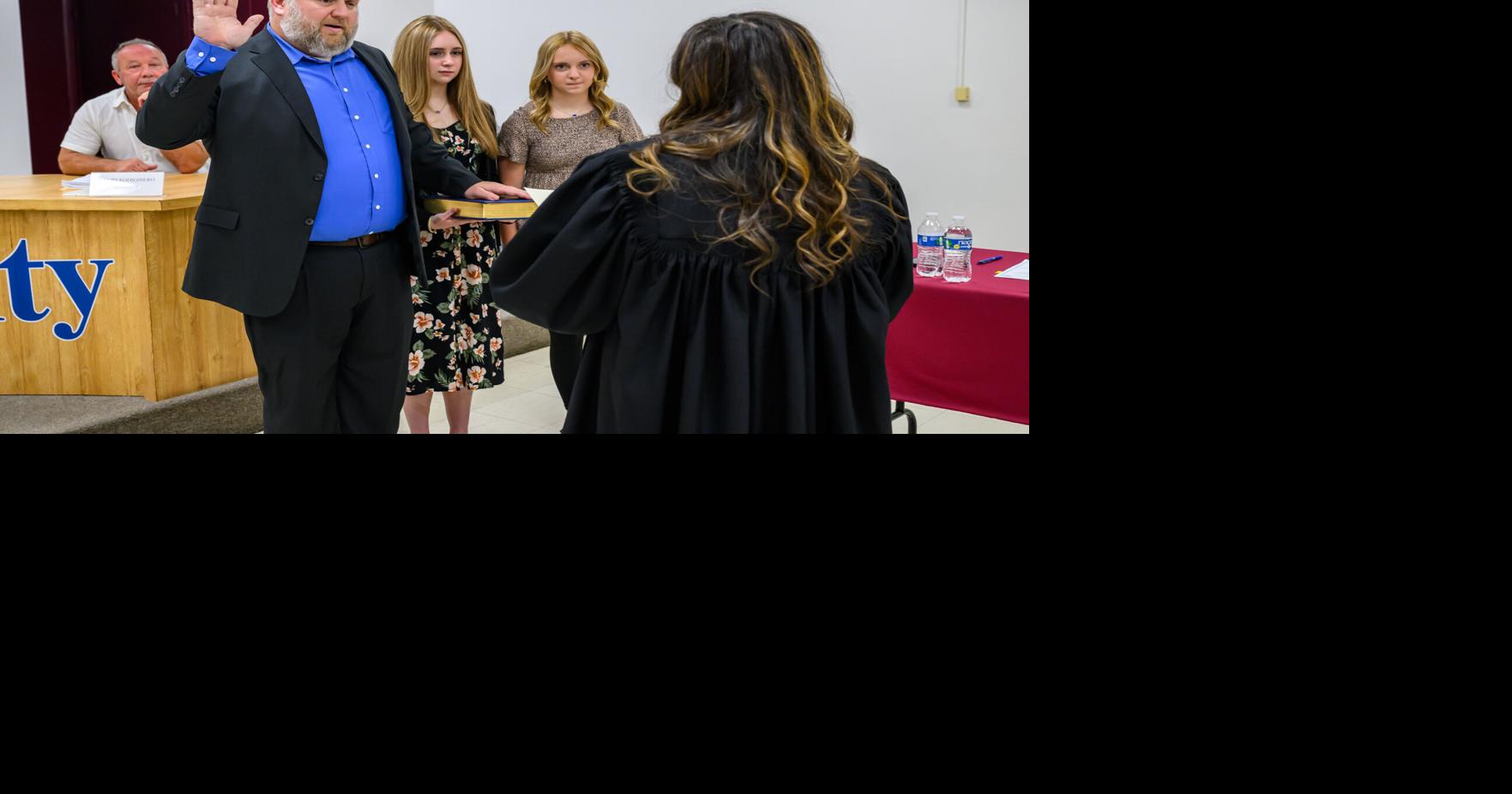 Keyser and Rodighiero sworn into BOE | News | loganbanner.com