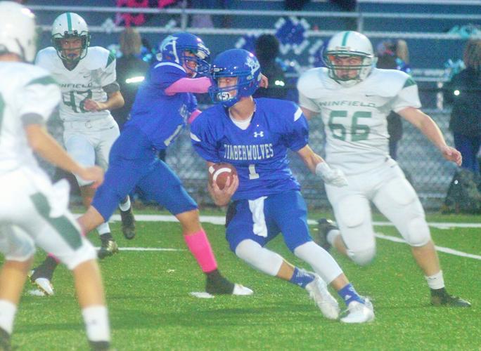 Hayes, Slack set to quarterback the Wildcats | Sports | loganbanner.com