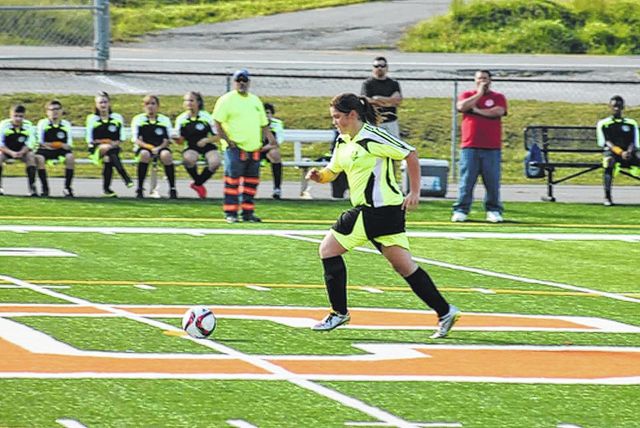 Fall soccer begins | News | loganbanner.com