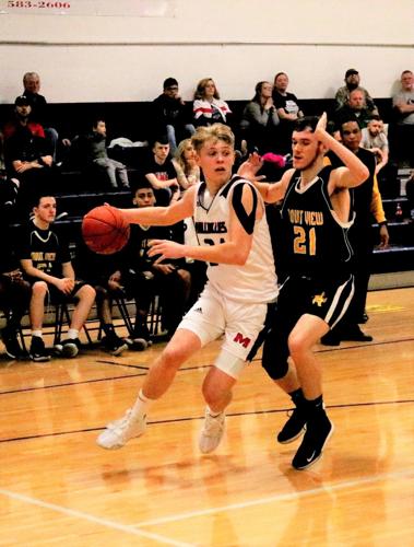 Man boys 13-2 after trio of wins | Sports | loganbanner.com