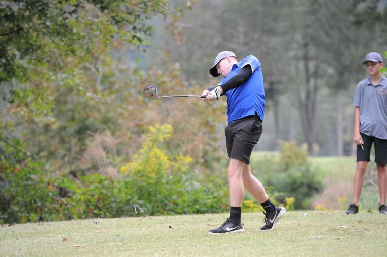Winfield wins AA Region IV golf championship | Sports | loganbanner.com