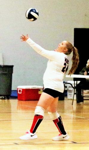 Man netters take down LCHS in three sets | Sports | loganbanner.com