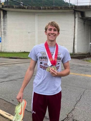 Sherman runner secures second place in 800-meter event | | loganbanner.com