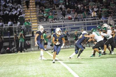 Logan football falls at Nitro | Sports | loganbanner.com