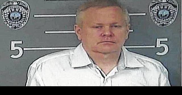 FBI: Eric C. Conn wanted | News | loganbanner.com