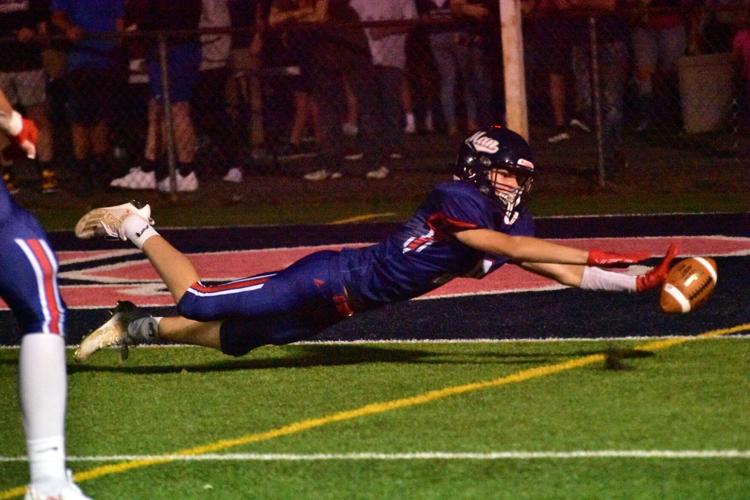 Man football hosts Mount View Golden Knights | Sports | loganbanner.com