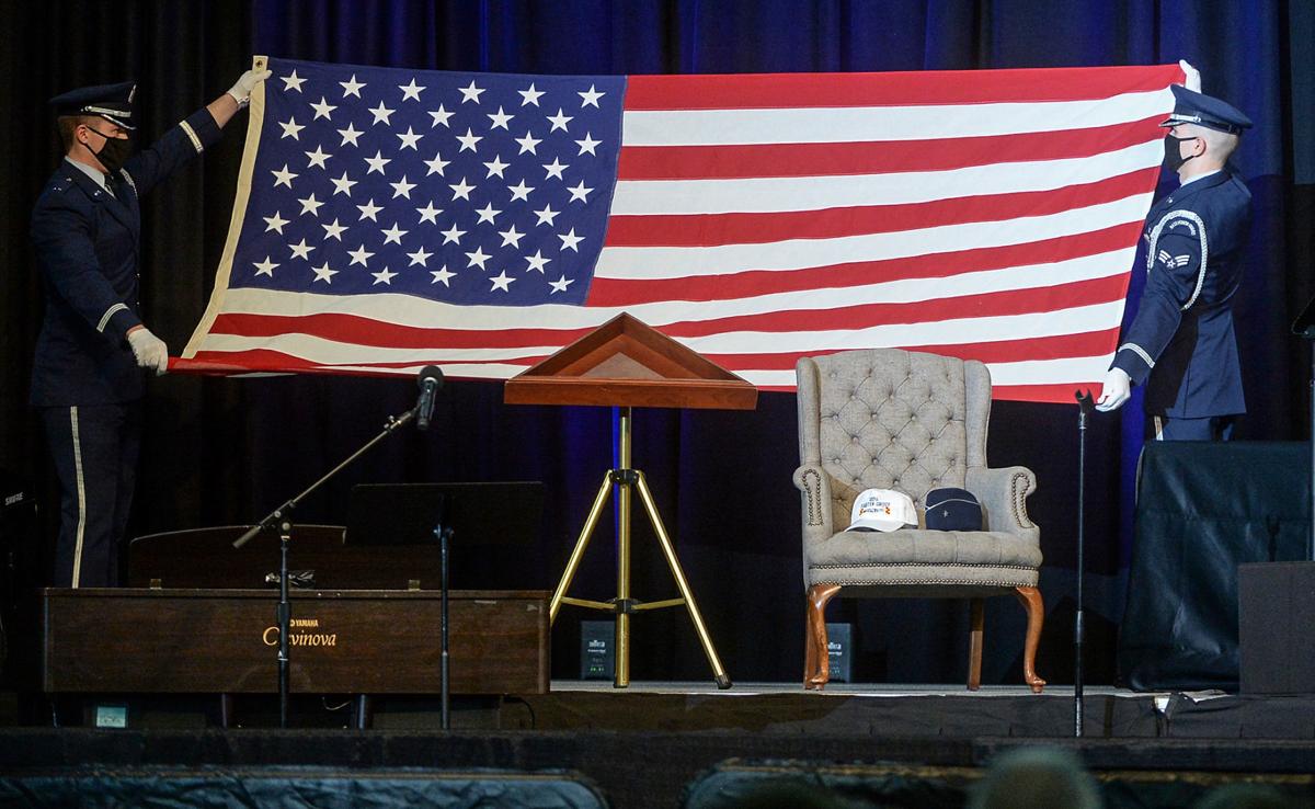 Pence says the right stuff in remarks at Chuck Yeager memorial service ...