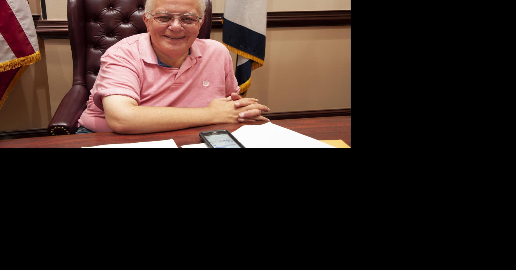 Logan mayor to lead WV Municipal League | News | loganbanner.com