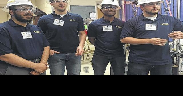 Hewett native travels to Dubai | News | loganbanner.com