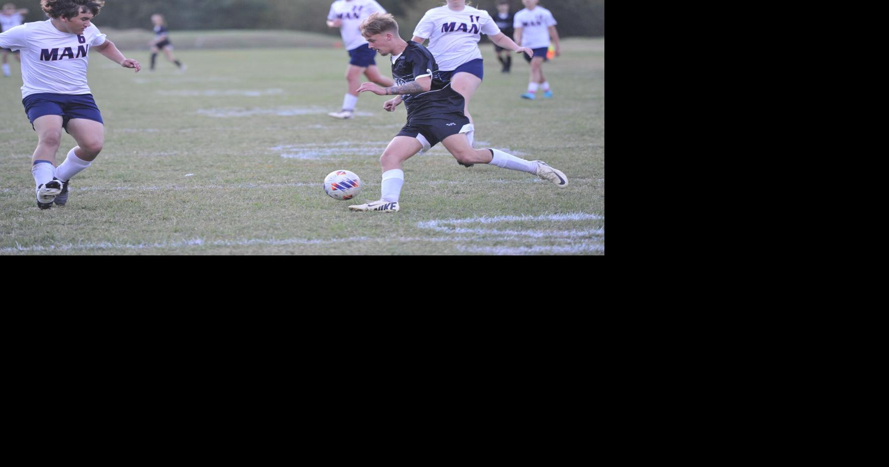 Panthers shut out Man in sectional opener | Sports | loganbanner.com