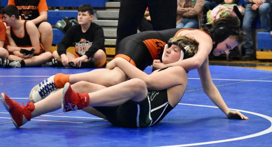PHOTO GALLERY: Logan County wrestling championship | Sports | loganbanner.com