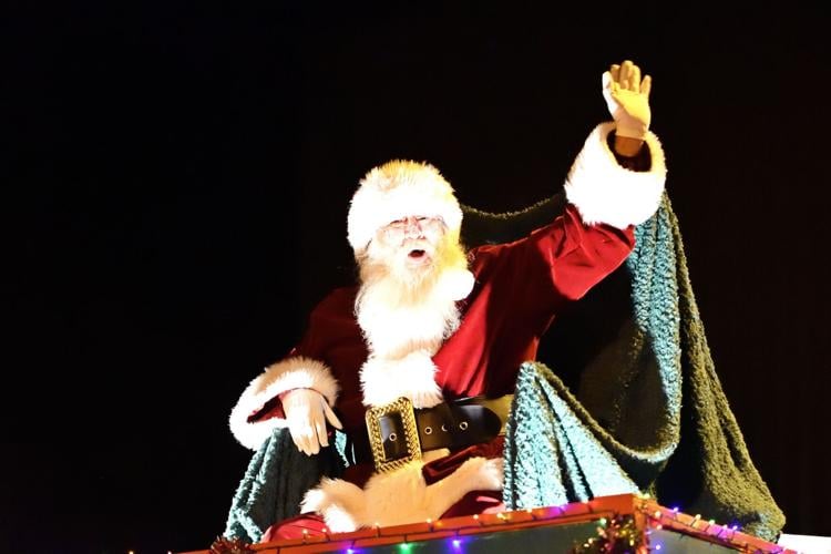 City of Logan proceeds with Christmas Parade as others postpone | News ...