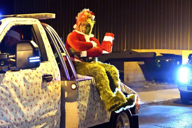 City of Logan proceeds with Christmas Parade as others postpone | News ...