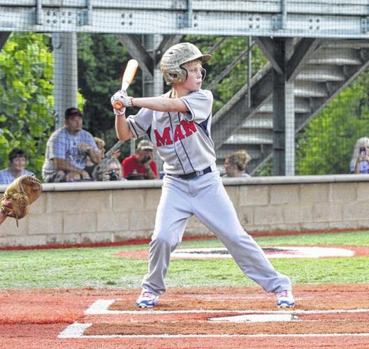 Man clobbers Wharton-Barrett, 21-0 | News | loganbanner.com