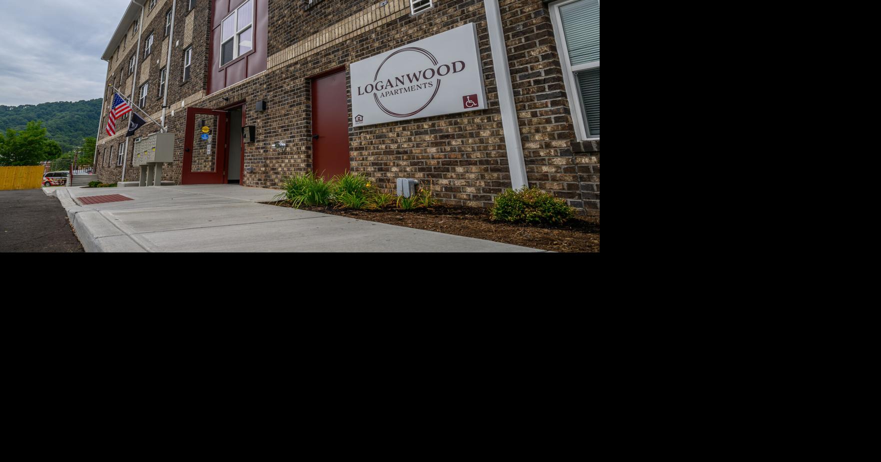 Ribbon cut to Loganwood apartments | News | loganbanner.com
