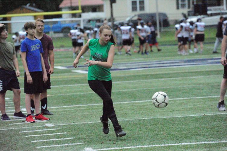 Man co-ed soccer team hits the practice field last Thursday | Sports ...