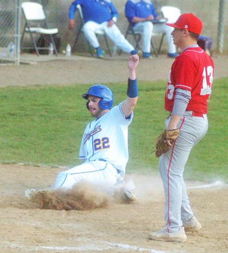 Logan drops home twinbill to Nitro, Poca | Sports | loganbanner.com