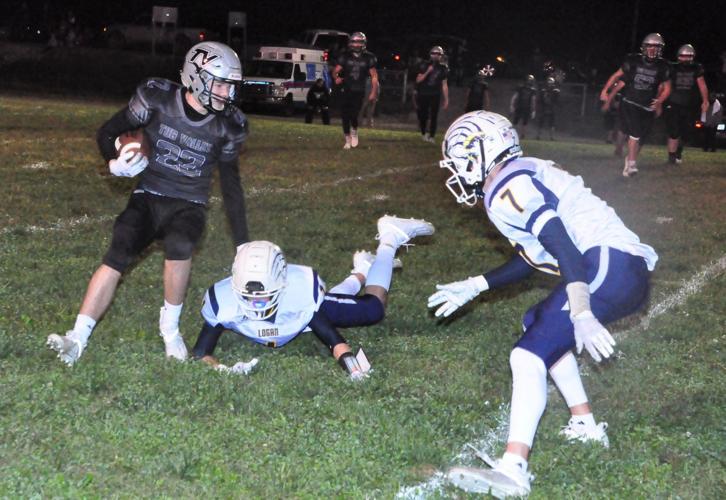 Photos: Tug Valley 22, Logan 12 (High School Football) | Photos ...