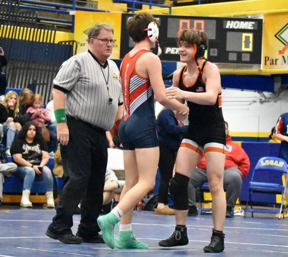 PHOTO GALLERY: Logan County wrestling championship | Sports | loganbanner.com