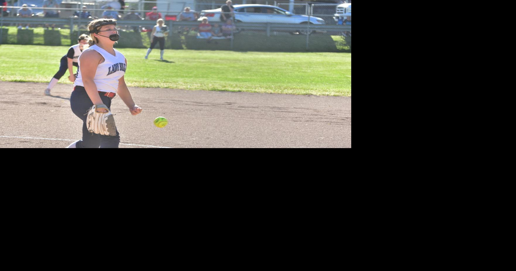 Lady Billies dust Van 15-3 in sectional tourney | Sports | loganbanner.com