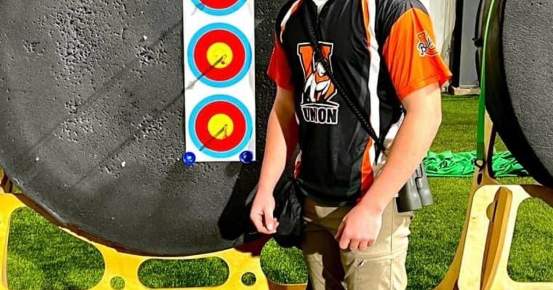 Logan's Herndon on target, sets national archery records | Sports ...