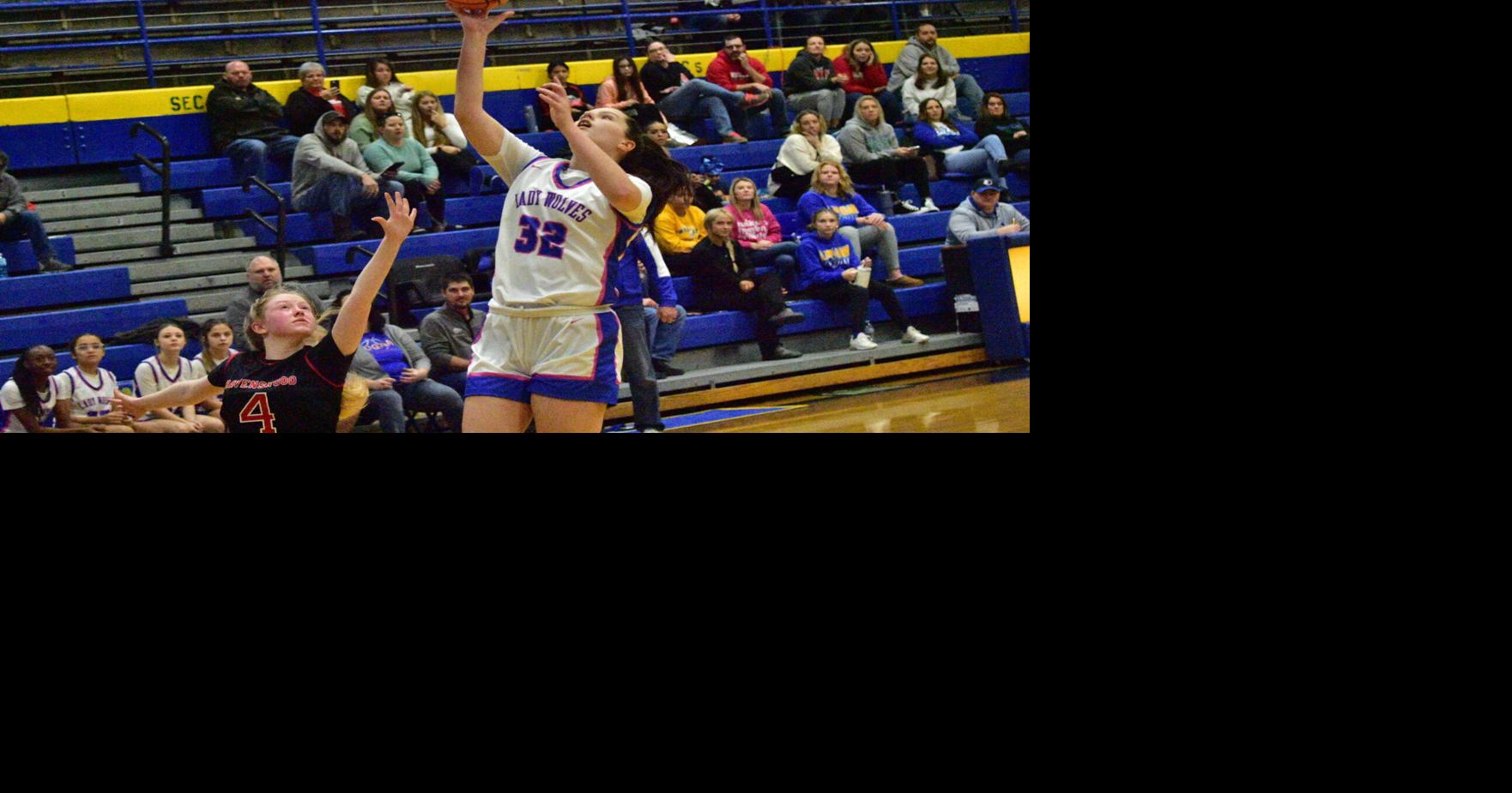 LMS Lady Timberwolves defeat Ravenswood, 42-34 | Sports | loganbanner.com