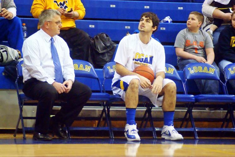 Mark Hatcher returning to coach LHS boys hoops | Sports | loganbanner.com