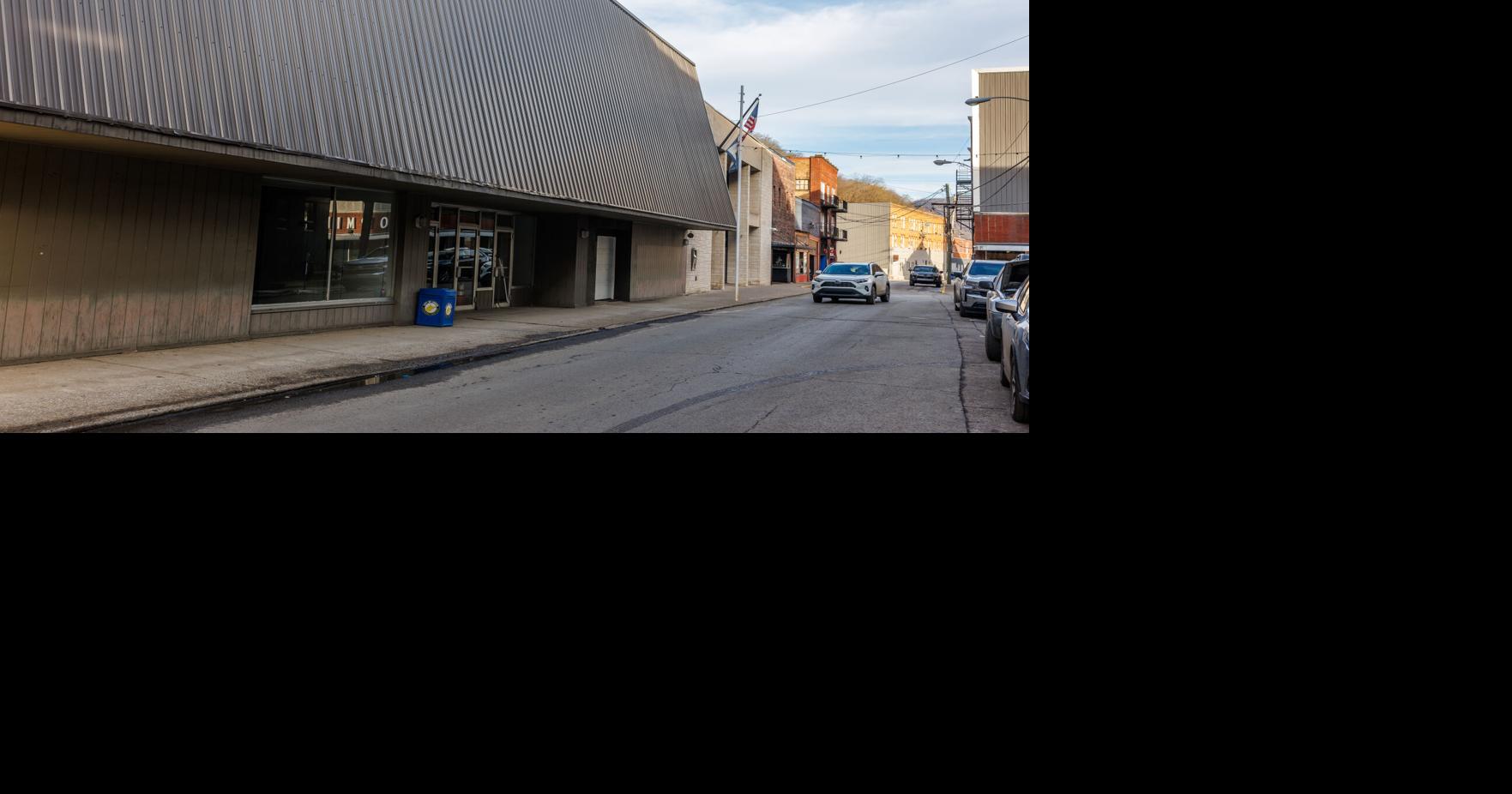 City acquires former Watson's/Peebles building | News | loganbanner.com