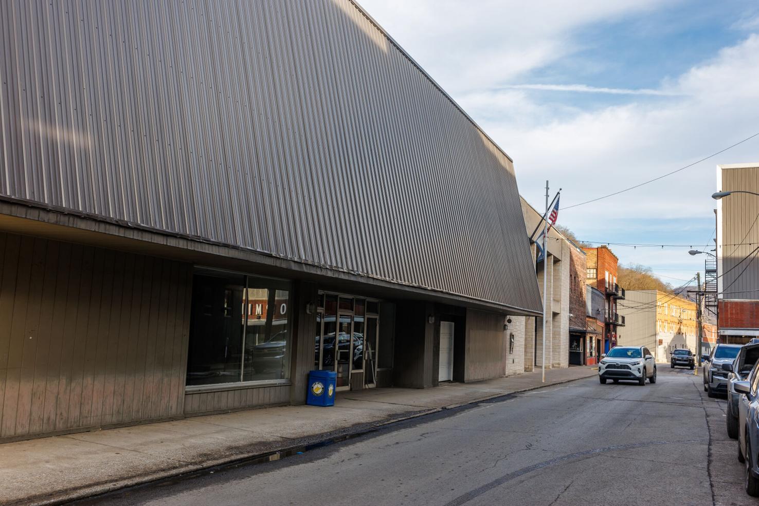 City acquires former Watson's/Peebles building | News | loganbanner.com