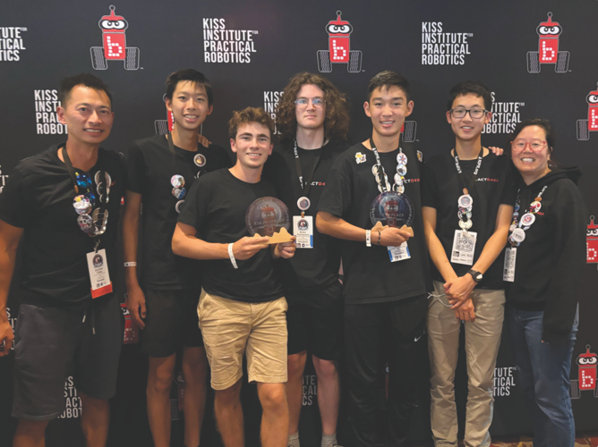 Three local teams place among top 10 at global botball tourney | Schools | losaltosonline.com