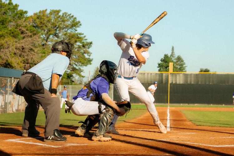 Los Altos baseball gets first win | Sports | losaltosonline.com