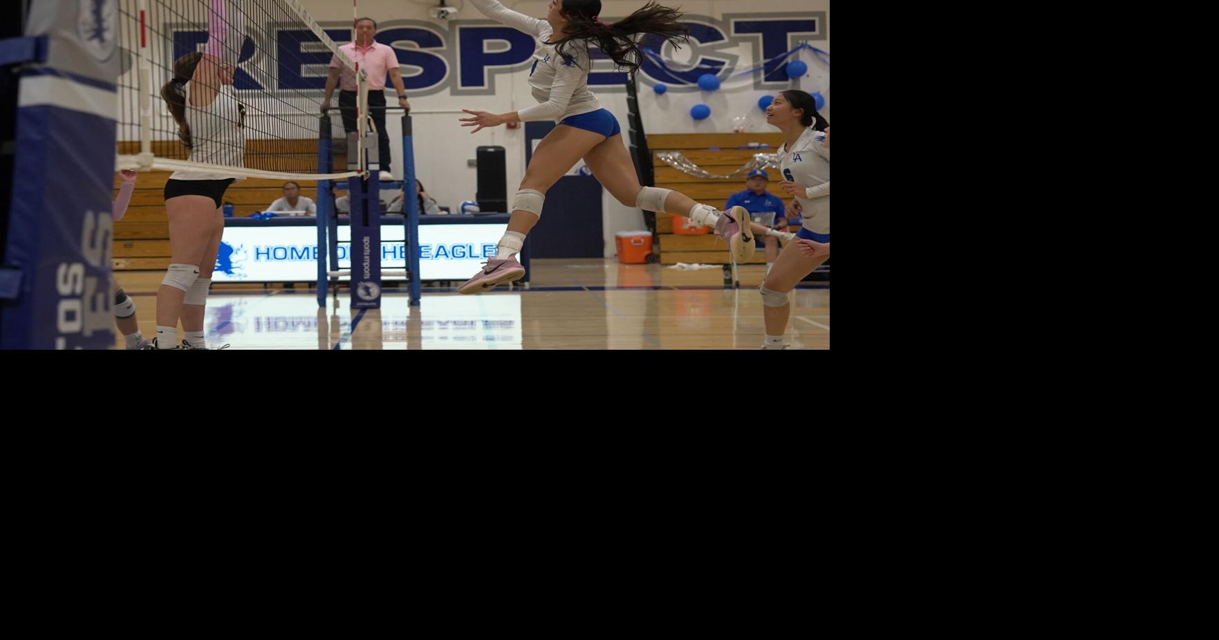 Los Altos girls volleyball team chase league title | Sports ...