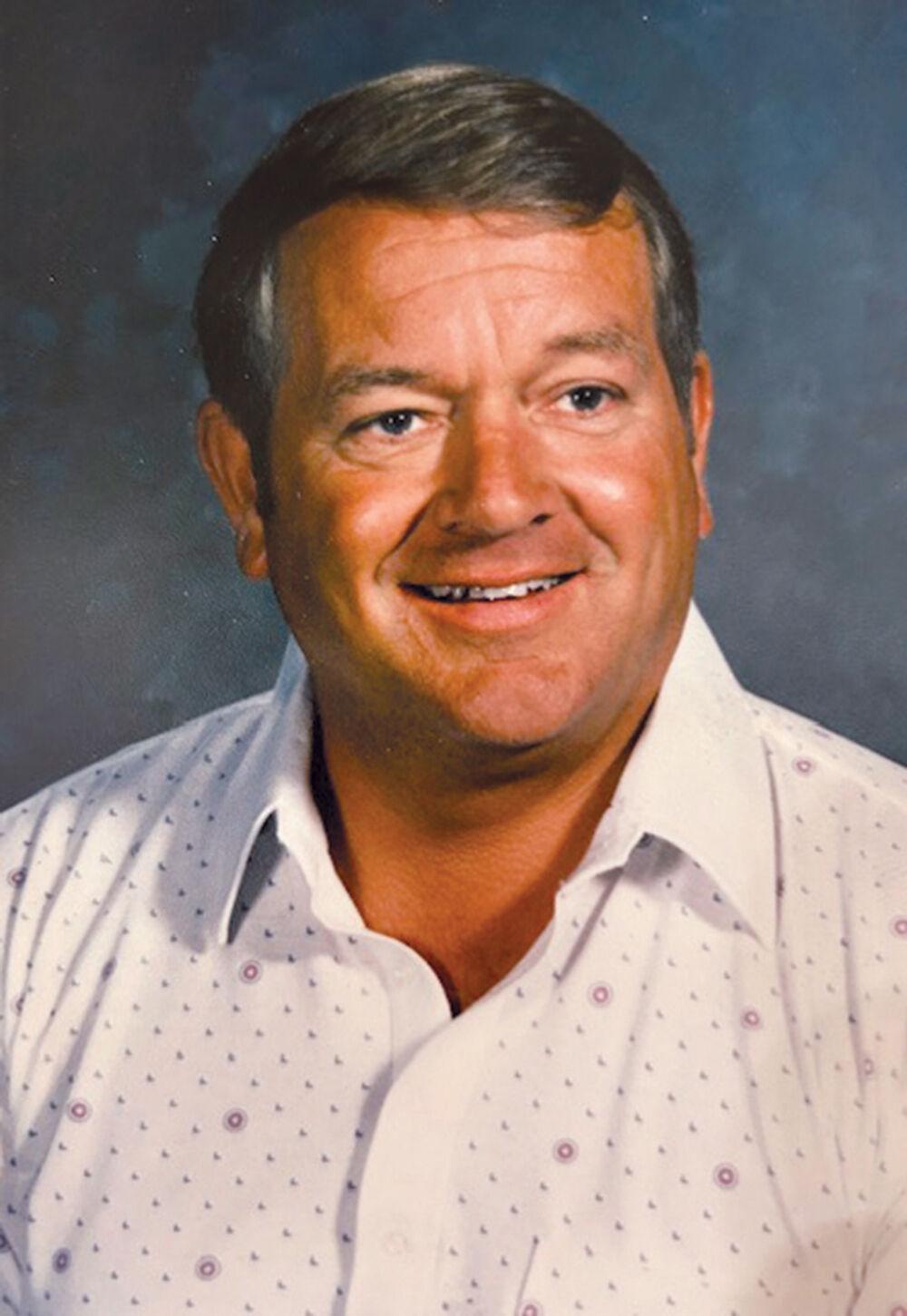 Robert E. Lee Jr. | Obituaries | losaltosonline.com