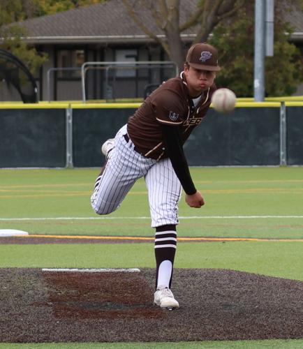 St. Francis edges past Mountain View in crosstown baseball matchup ...