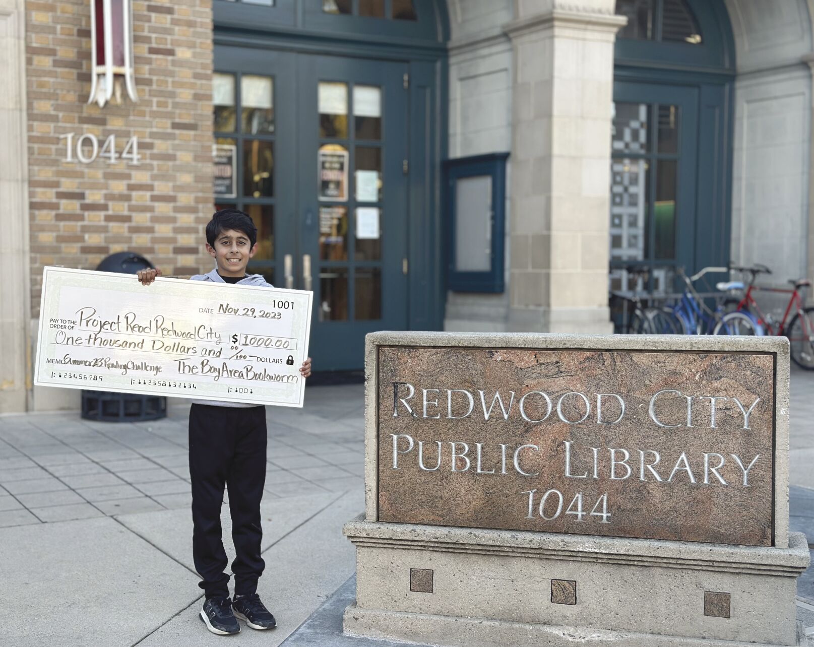 Sixth-grade ‘bookworm’ promotes literacy and love of reading | Schools ...