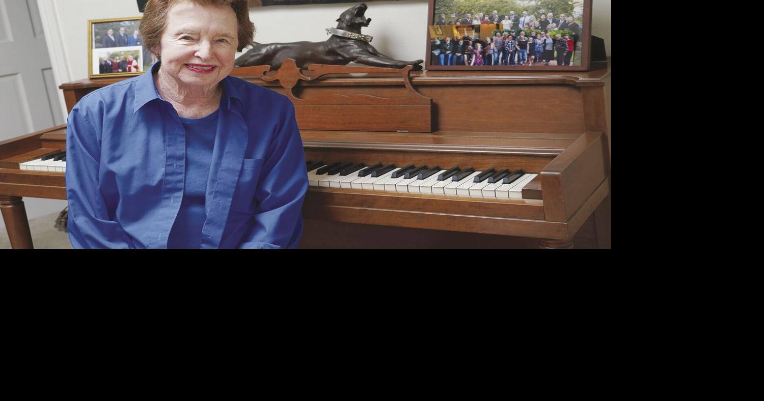 Doing it all for the Dems: Emily Thurber leaves for new home | News ...