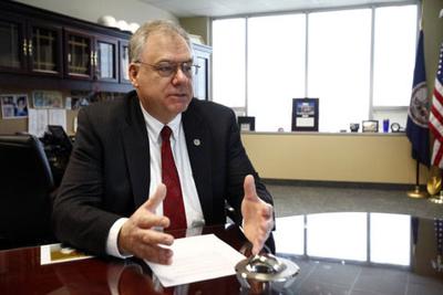 Amid questions of leadership, Loudoun's York stands on his record ...