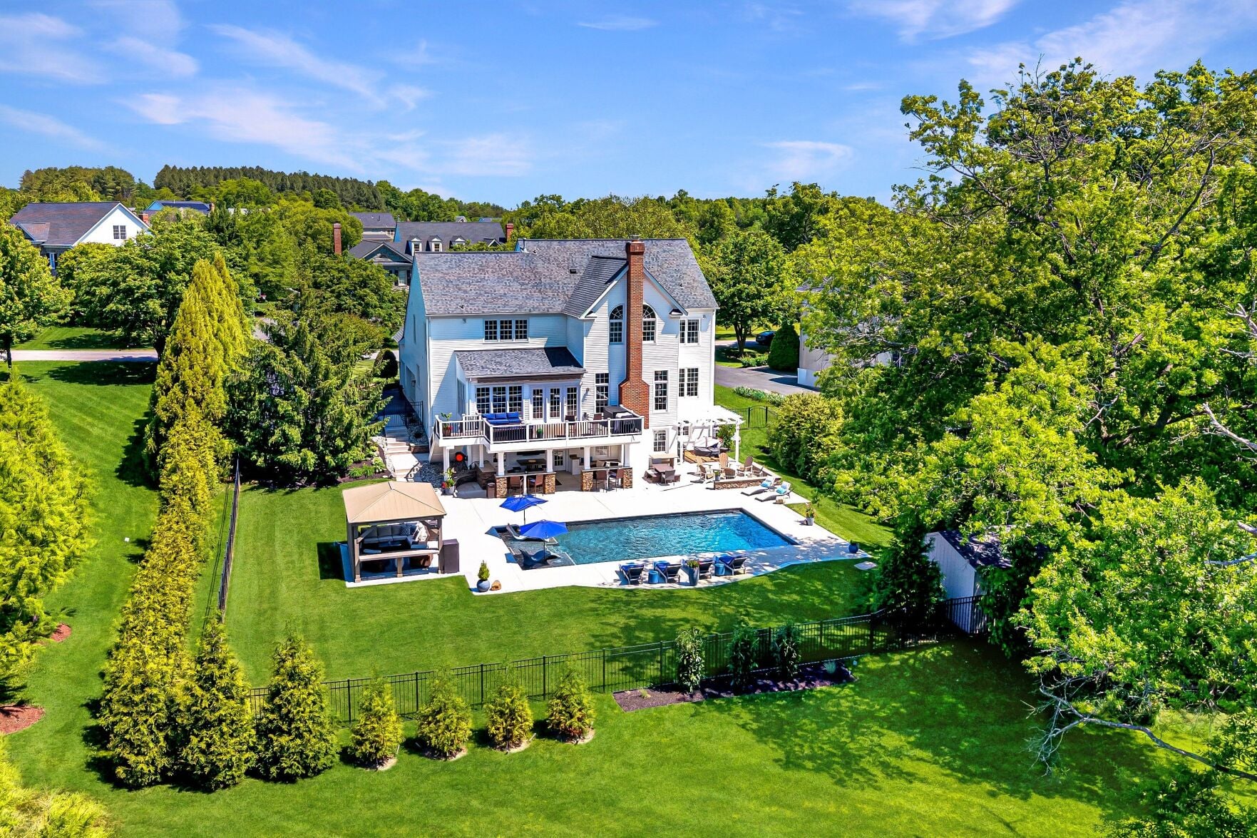43079 Lago Gallerie Court-print-007-029-Aerial-3320x2213-300dpi.jpg ...