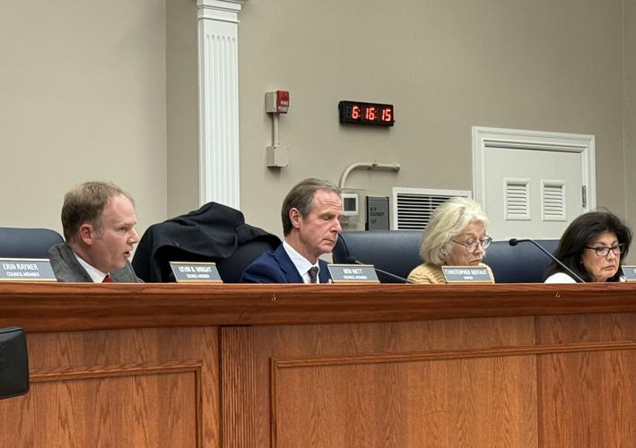 Purcellville town manager fired; to be replaced by former Mayor Fraser ...