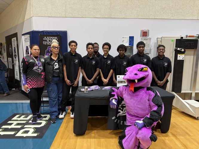Hundreds support Valley Vipers team on first weekend in Purcellville ...