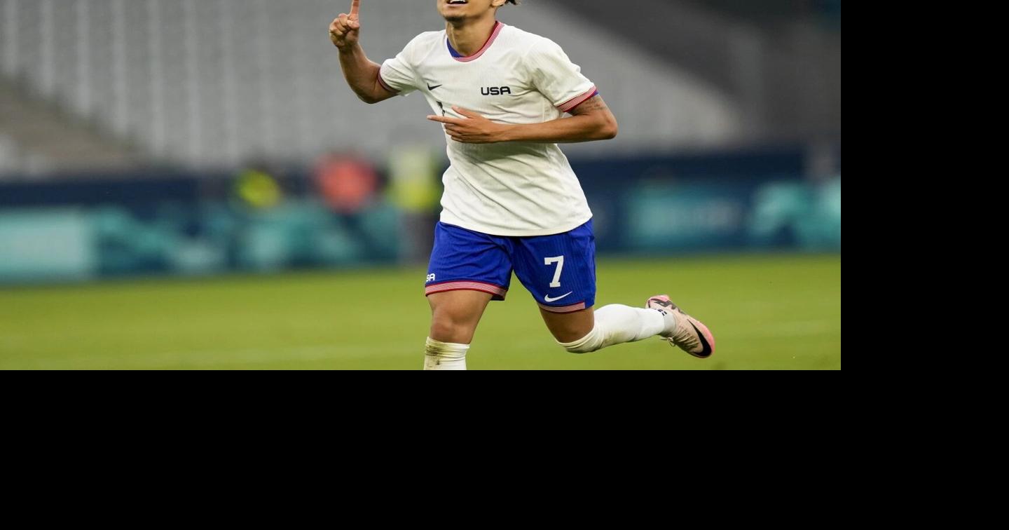 South Riding native Kevin Paredes scores 2 goals to help U.S. men's ...